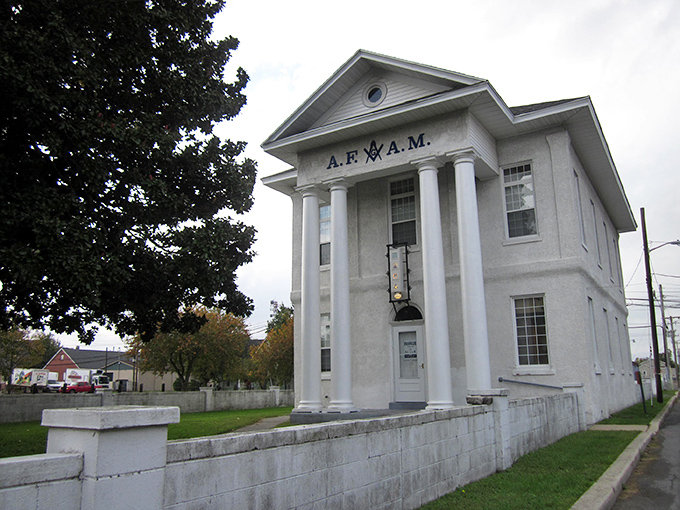 Georgetown's historic courthouse presides over the town circle – stately architecture that's stood the test of time.