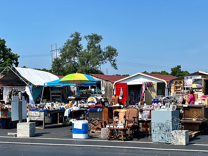 Great Smokies Flea Market houses endless rows of collectibles, where serious hobbyists and casual browsers alike lose track of time.