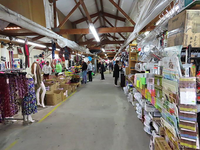 Hudson's covered outdoor space protects shoppers and merchandise – bargain hunting without sunburn!