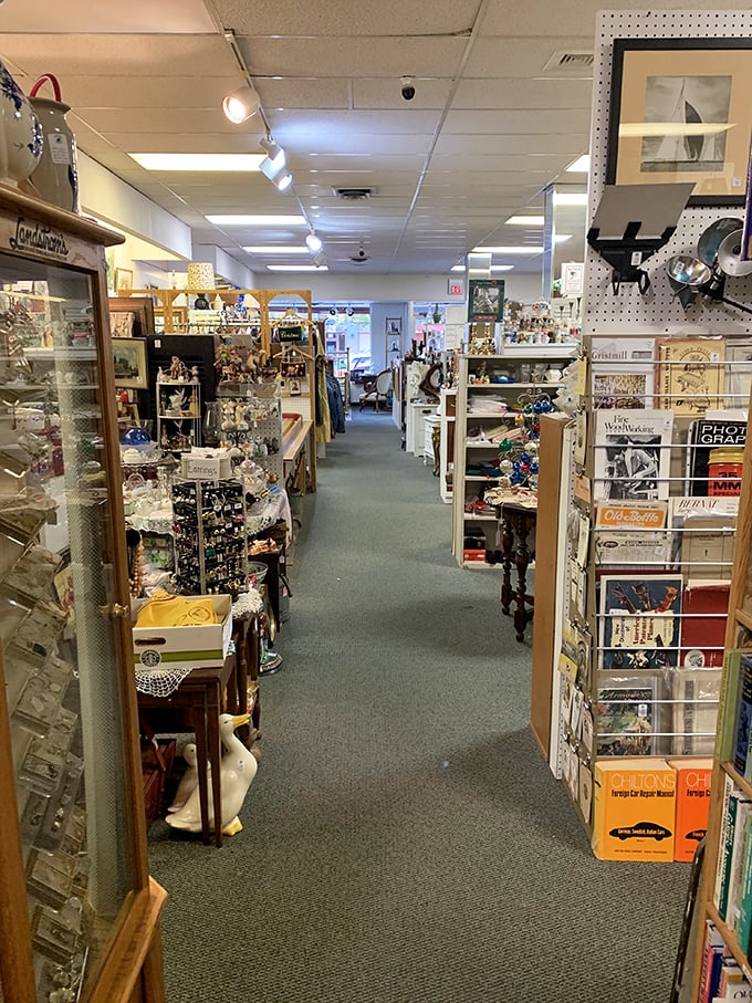 Delaware Antique Mall's historic brick building adds charm to downtown. Even the architecture is a throwback to simpler times!