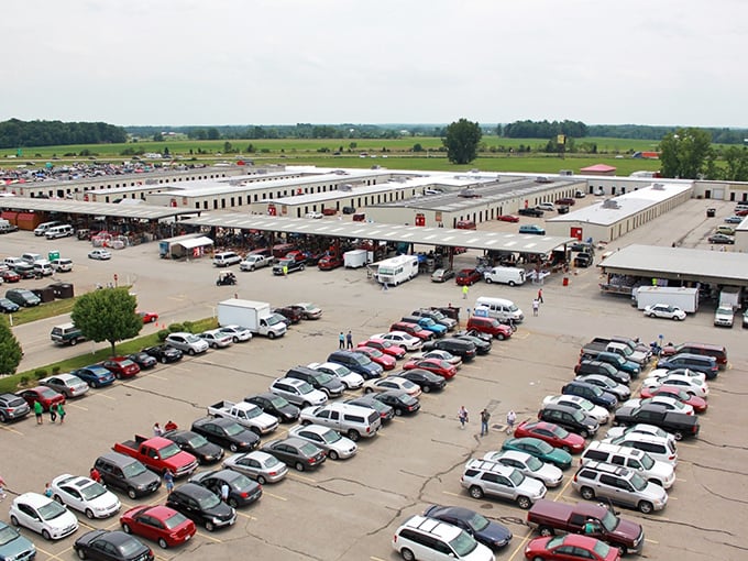 Tools, toys, and treasures await at Caesar Creek—where the only thing more abundant than merchandise is the Ohio sunshine.