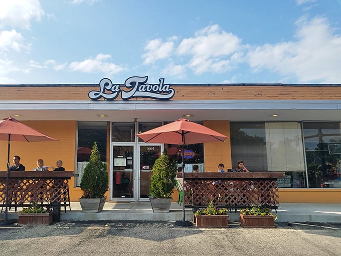 Outdoor tables, orange walls, and pasta worth fighting over—La Tavola brings a touch of Italian street cafe to Ohio.