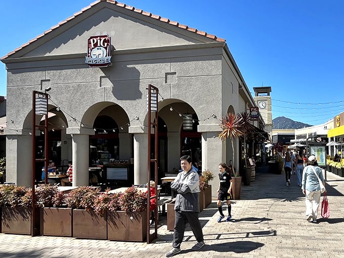 The neat landscaping outside Pig in a Pickle belies the beautiful mess you'll make inside. Marin County's answer to the eternal question: "Can California really do BBQ?" (Spoiler: yes!)