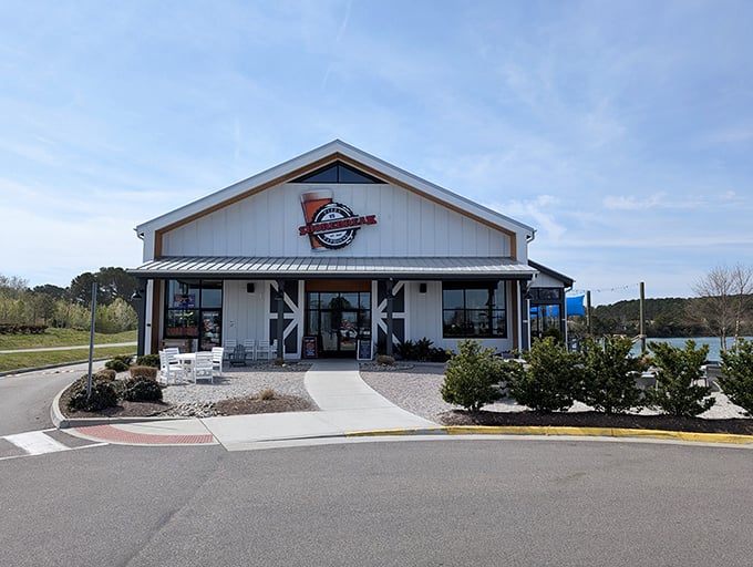 White siding, metal roof, and pizza that'll make you swoon. Shorebreak's country aesthetic belies its sophisticated flavor combinations.