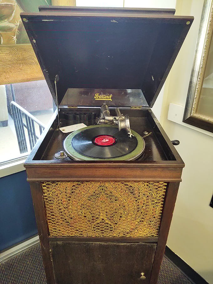 This Brunswick phonograph isn't just vintage tech—it's a time machine that plays the soundtrack of another era. Hipsters, eat your hearts out!