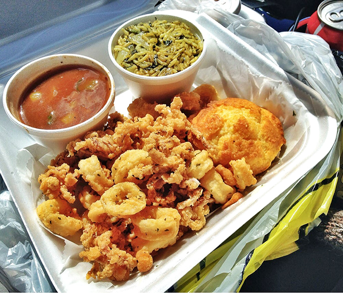 Crispy calamari and a honey biscuit – proof that V's isn't just a one-hit chicken wonder. The seafood game is strong here too.