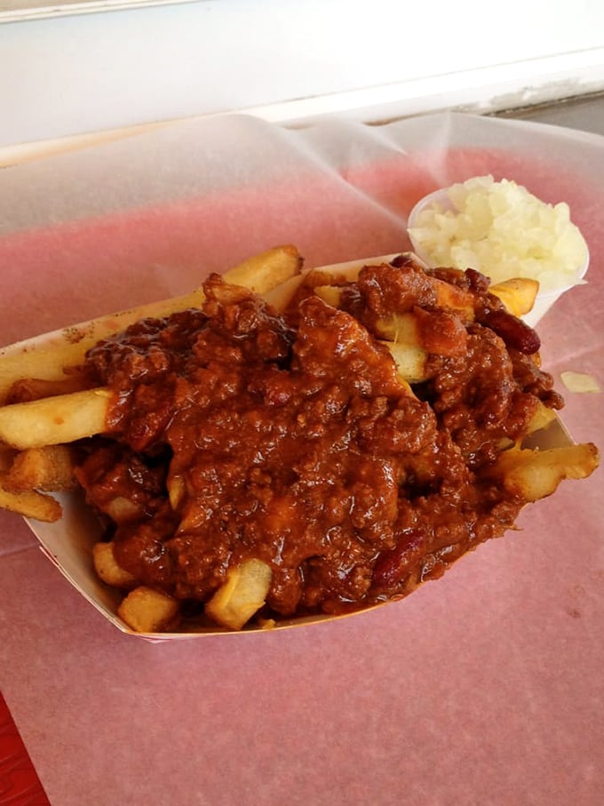 Chili cheese fries so loaded they practically need their own zip code – comfort food at its finest.