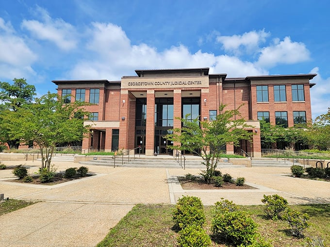 Even Georgetown's judicial center got the "Southern architecture" memo – brick, symmetry, and enough columns to make a Greek feel at home.
