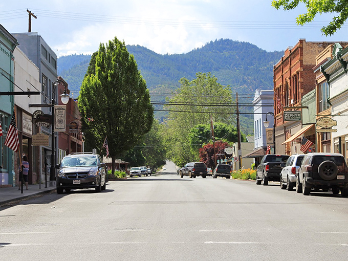 Summer days in Yreka offer that perfect small-town tableau – historic buildings, mountain views, and not a parking meter in sight.