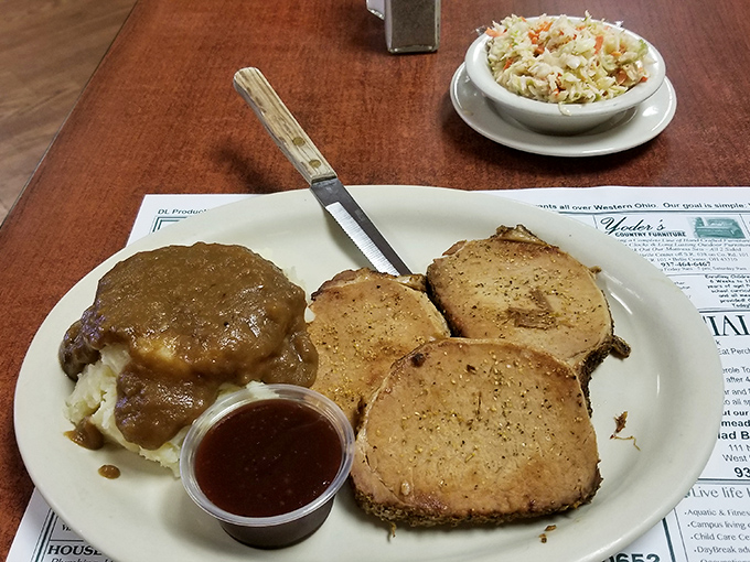 Mashed potatoes and gravy that could make a vegetarian question their life choices. Comfort food that actually delivers on the "comfort" promise. 