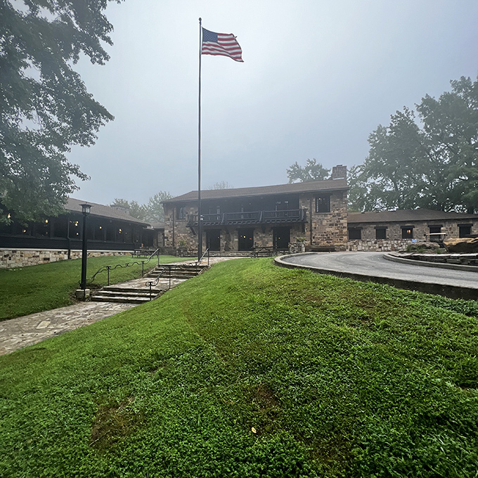 Giant City Lodge stands proud against the misty backdrop, looking like it could withstand anything from tornados to zombie apocalypses.