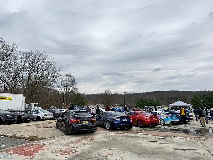 The packed parking lot tells the story—Pocono Bazaar isn't just shopping, it's a weekend destination worth traveling for, rain or shine.