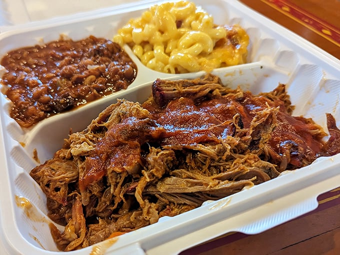 Pulled pork and sides that don't compete for attention – they form a harmonious BBQ symphony on your plate.