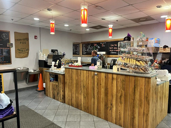 Even treasure hunters need fuel! The charming café offers the perfect pit stop during your antiquing marathon.