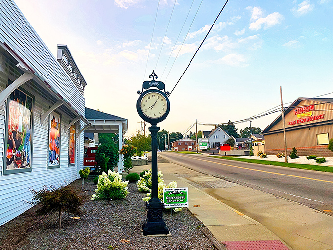 Time stands still! Kidron's vintage street clock reminds visitors that here, minutes matter less than moments. 