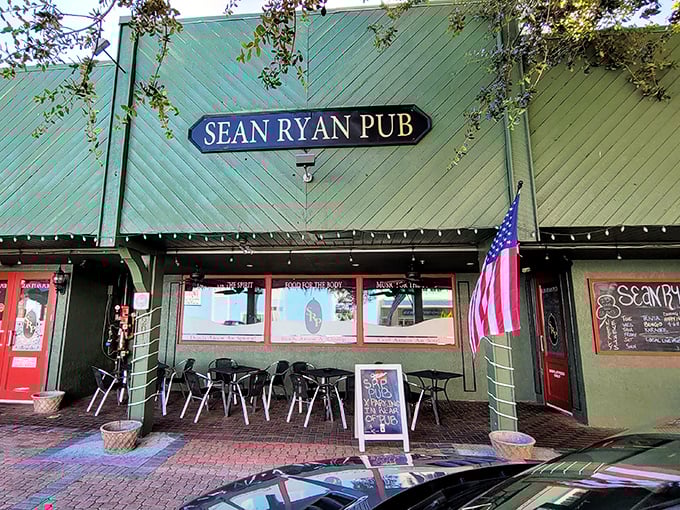 Sean Ryan's combines Irish hospitality with Florida sunshine – like a leprechaun moved to the beach.