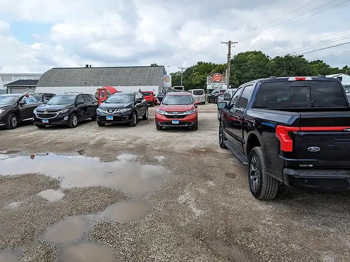 The parking lot tells the story—when locals line up for Charlie Parker's legendary "Breakfast Shoe," they mean business.