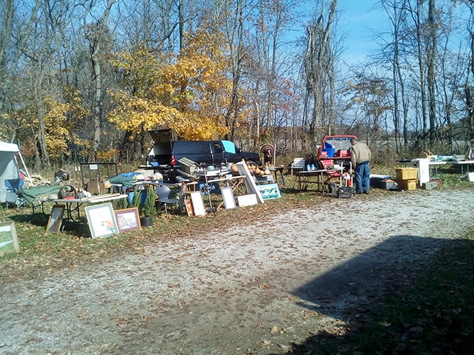 The kind of place where rusty gold hides in plain sight. Every table tells a different collector's story.