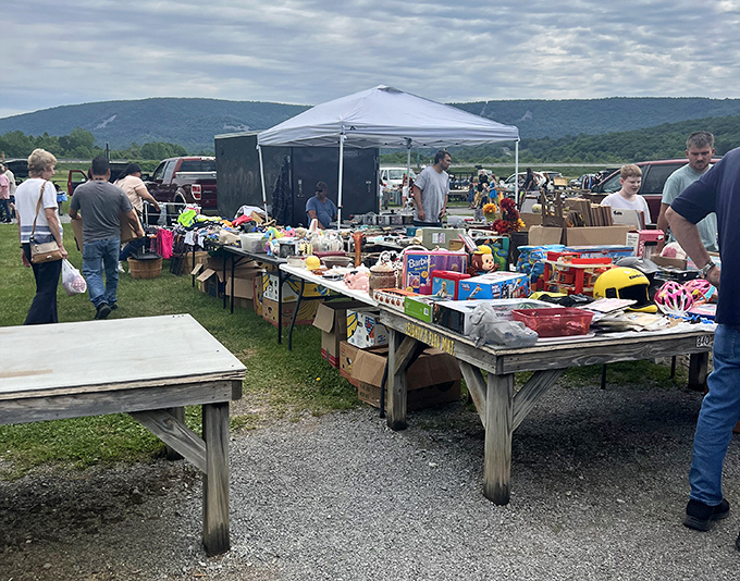 Against a backdrop of Pennsylvania mountains, Leighty's vendors create a temporary village where every citizen speaks the language of bargains.