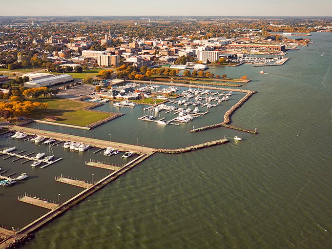 The marina district in Sandusky offers front-row seats to Lake Erie's daily show of sailboats, sunsets, and seabirds.