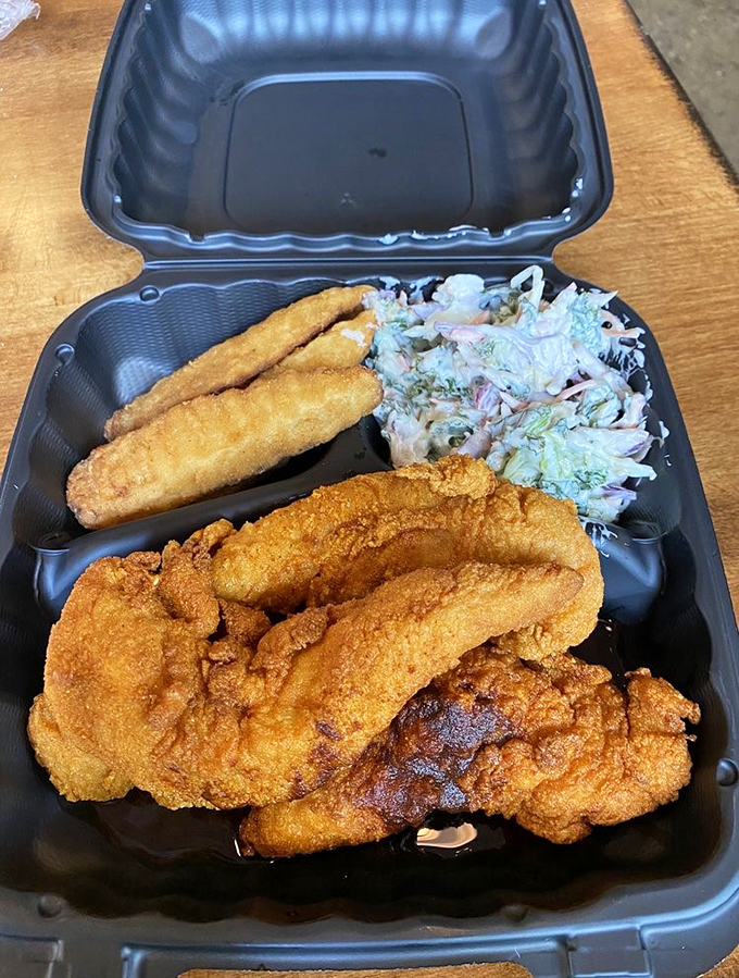 A to-go container that should come with its own theme music. That coleslaw provides the perfect fresh counterpoint.