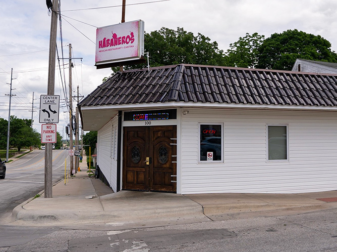 Habaneros Mexican Grill's unassuming exterior hides what locals know – sometimes the most authentic flavors come in the most modest packages.