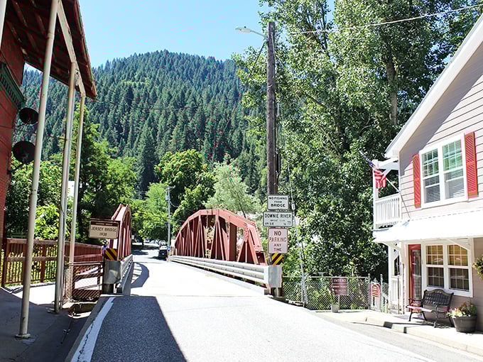 Cross this bridge and enter a simpler time. The Jersey Bridge connects more than just riverbanks—it links present-day visitors to gold rush history.