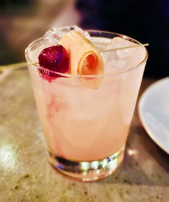 A cocktail that's dressed better than most people at the Oscars—pretty enough to photograph, complex enough to contemplate.