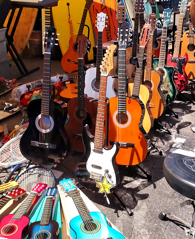 Guitar heaven for musicians of all budgets – from first-lesson learners to weekend warriors, your next musical adventure awaits.