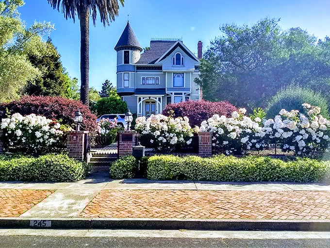 This Victorian beauty with its tower and lush gardens is what appears in Californians' dreams after watching too many home renovation shows.