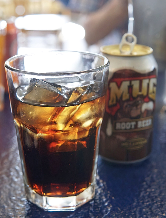 Even the root beer comes with a view! Nothing complements seafood quite like an ice-cold classic soda—nostalgic refreshment for the modern palate.