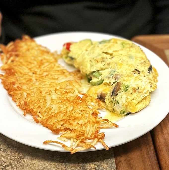 This veggie omelet with crispy hash browns proves that "eating your vegetables" can be the highlight of your day.
