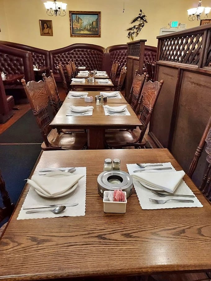 These booths aren't just seats; they're front-row tickets to the dinner theater of your own making, complete with supporting actors: salt, pepper, and butter.