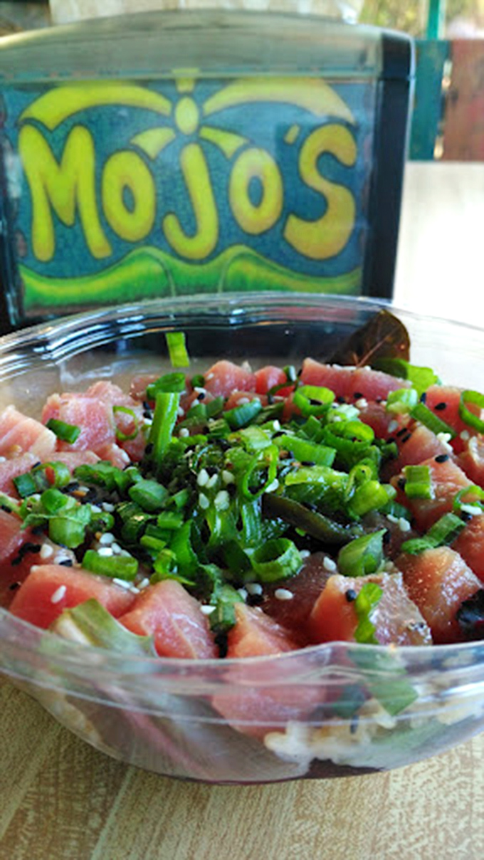 Fresh fish, vibrant veggies, and that signature Mojo's touch—proof that healthy eating doesn't have to be punishment.