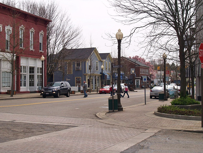 Canal Fulton's downtown looks ready for its close-up, Mr. DeMille—no Hollywood magic required here.