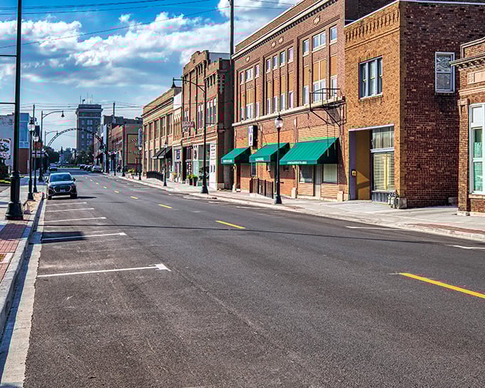 Jacksonville's impressive architecture speaks to the town's prosperous past. These buildings weren't just constructed—they were crafted with pride and permanence.