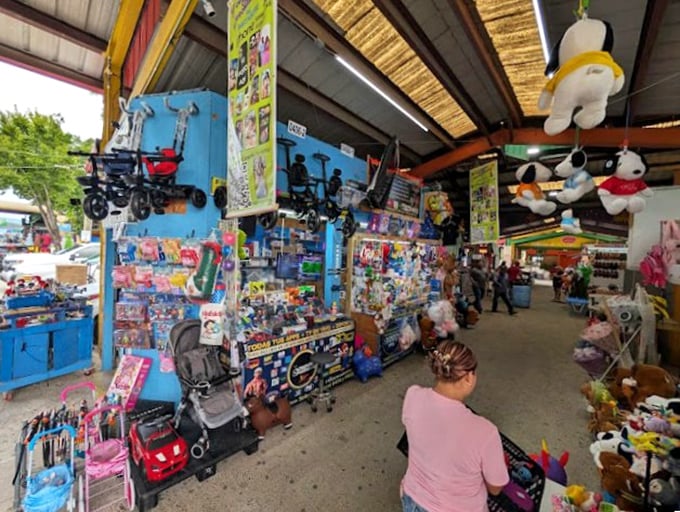 Piñata paradise! Sunny Flea Market's colorful canopy creates a festive atmosphere where every shopping trip feels like a fiesta.