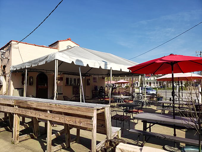 Simple building, serious flavor. Alamo's outdoor setup is where barbecue memories are made.