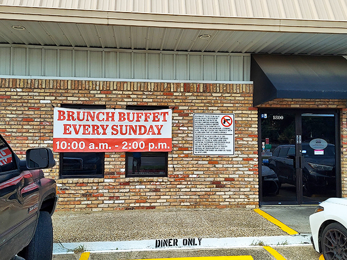 The "Brunch Buffet" banner at Division Street Diner might be the most beautiful words in the English language.
