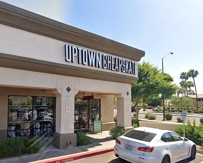 Where thrift meets trendy—this Gilbert hotspot proves style doesn't require emptying your wallet.