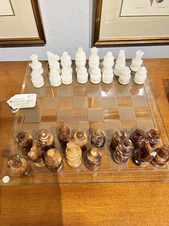 Check mate in style! This alabaster and amber chess set transforms game night into an elegant affair worthy of royalty.