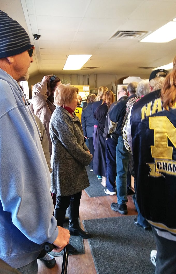 The line forms early at Bakery Unlimited. When something's this good, people don't mind the wait—they consider it anticipation.