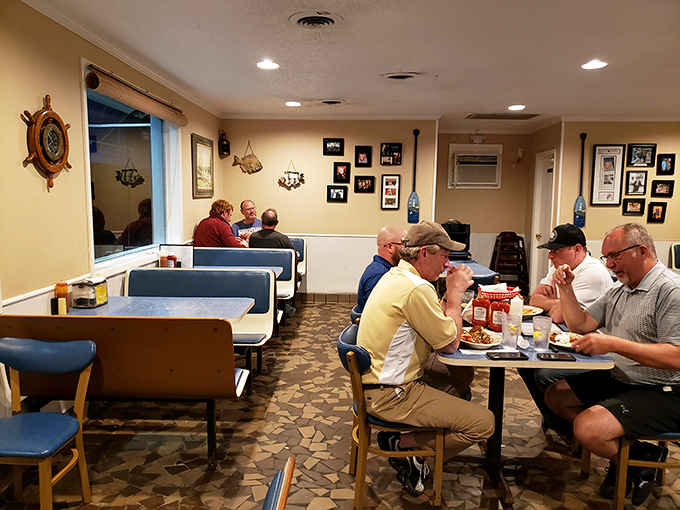 Where strangers become neighbors over platters of seafood. The mosaic floor has supported generations of seafood pilgrims seeking Calabash perfection.
