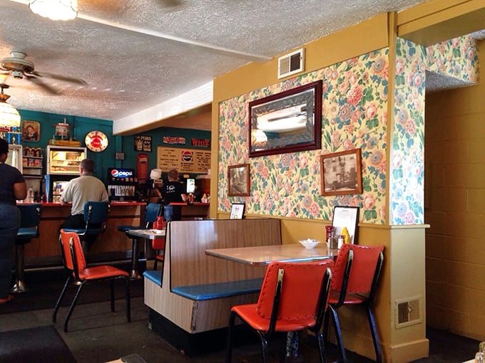 Every booth tells a story, every table has hosted thousands of conversations – from first dates to retirement celebrations.