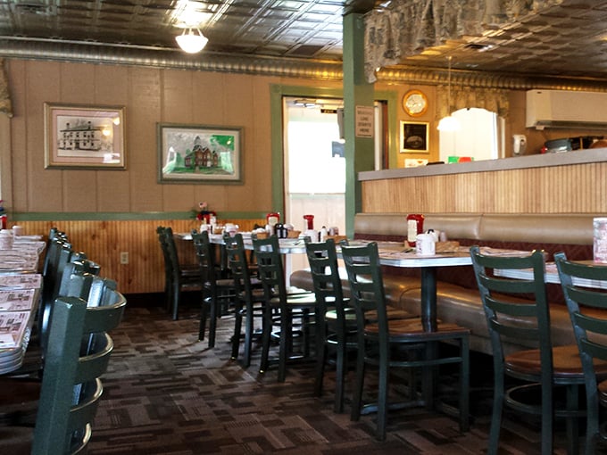 No Edison bulbs or reclaimed wood here—just honest tables where honest people enjoy honestly good food. Sometimes simple is revolutionary.