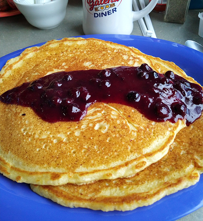 Lemon ricotta pancakes that taste like sunshine decided to take up residence on your breakfast plate.