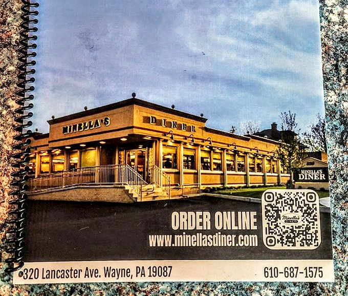 Even diners have gone digital—Minella's evening glow beckons with the promise of online ordering for those nights when pants feel optional.