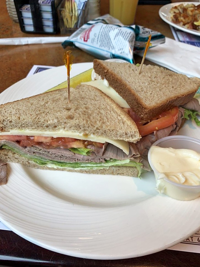The classic roast beef sandwich – where thinly sliced meat and fresh vegetables create the kind of harmony that makes boy bands jealous.