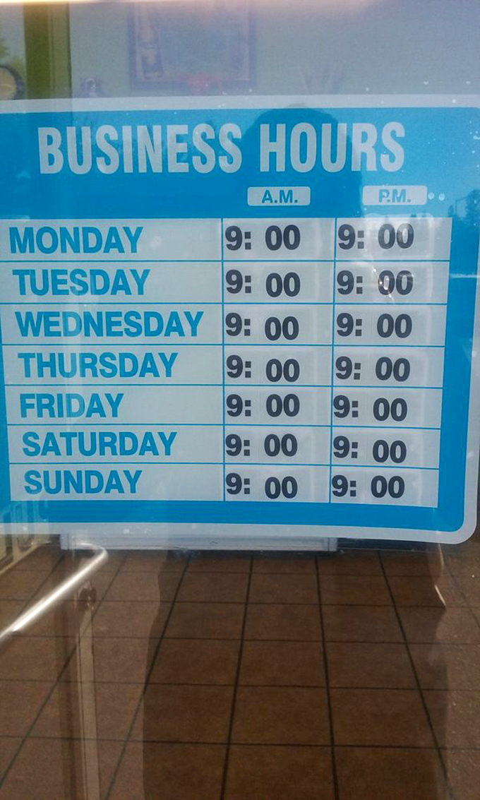 Open 9-9, seven days a week—because taco cravings don't check calendars. These hours aren't just convenient; they're practically a public service announcement.