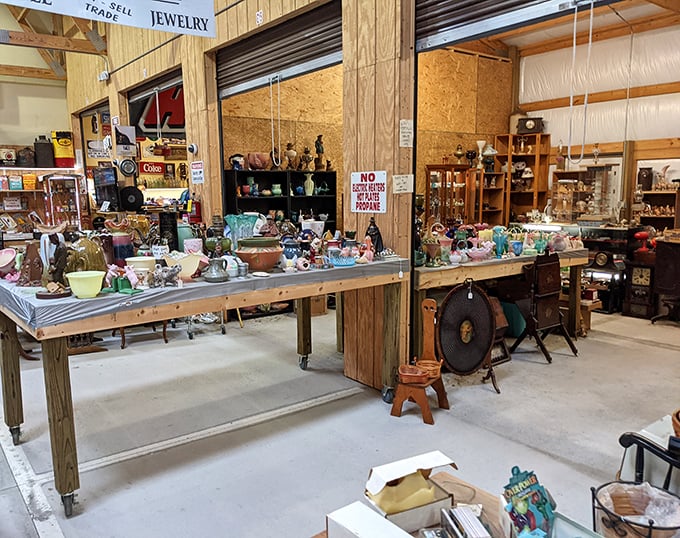 Well-organized displays make Barnyard shopping a pleasure – none of that "rummage sale chaos" here!